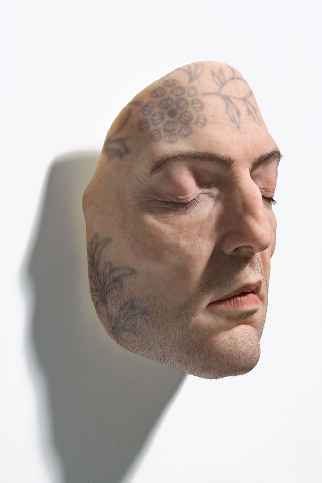A Different Drummer: Hyper-realistic Sculptors: Ron Mueck, Jamie Salmon ...